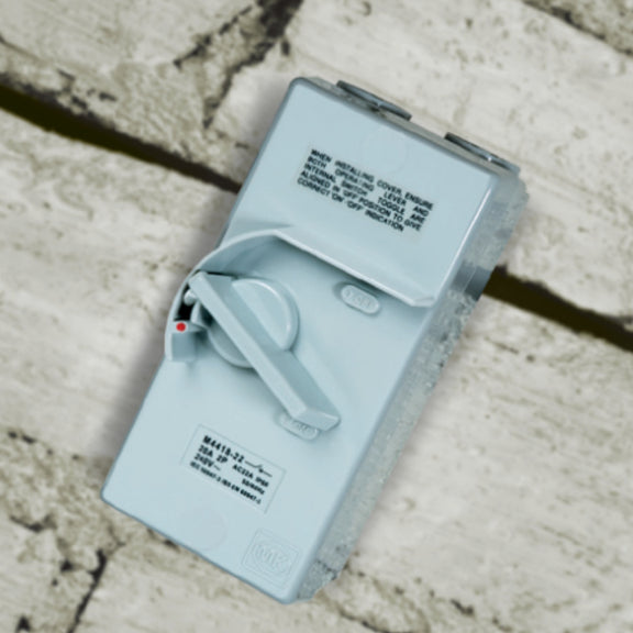 MK Electric Isolator Switch 20A 240V IP66 AC22A Indoor/Outdoor Weather ...